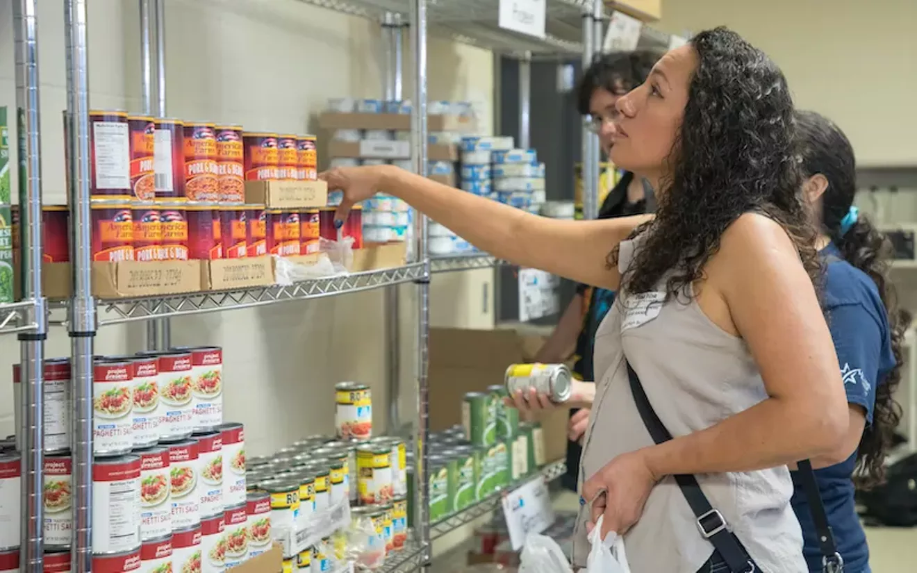 A Government Shutdown Could AEfect Food Insecurity Here in Houston ...