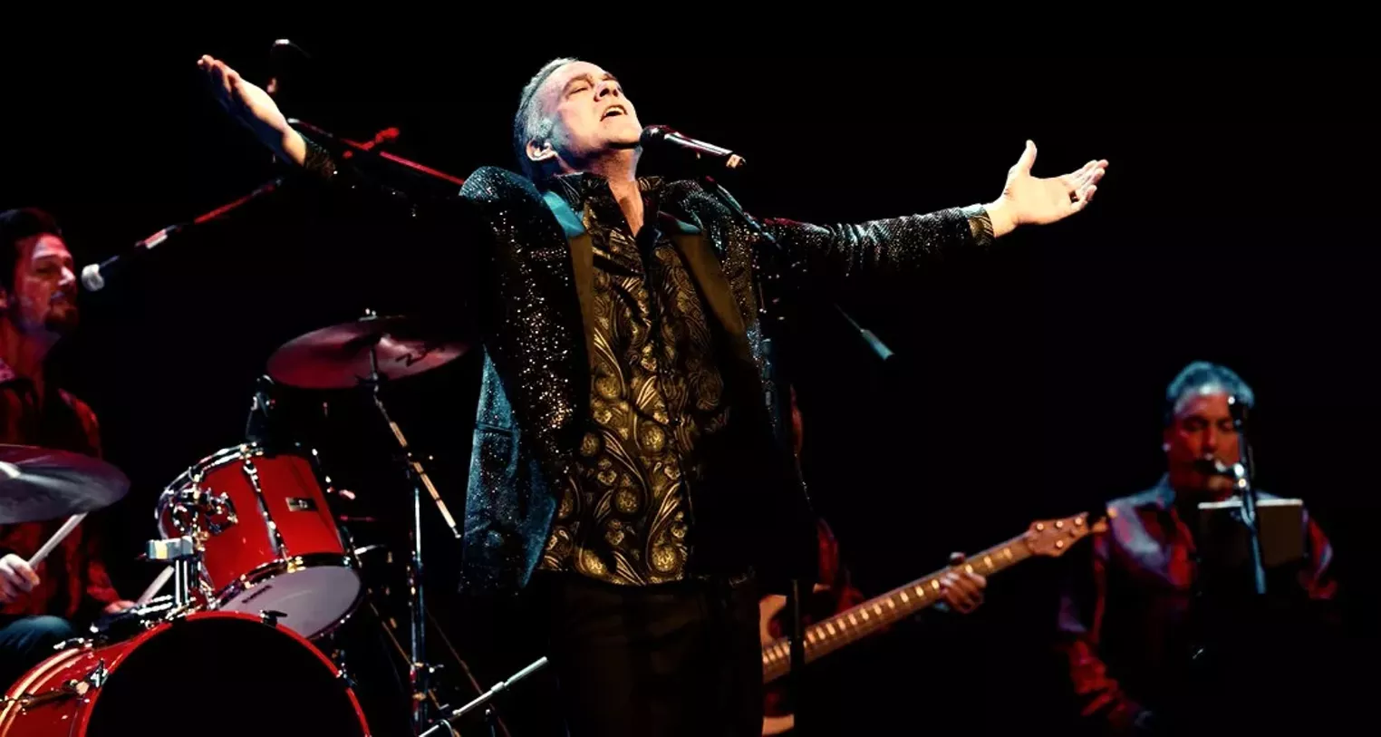 Preview: So Good! The Neil Diamond Experience at House of Blues ...