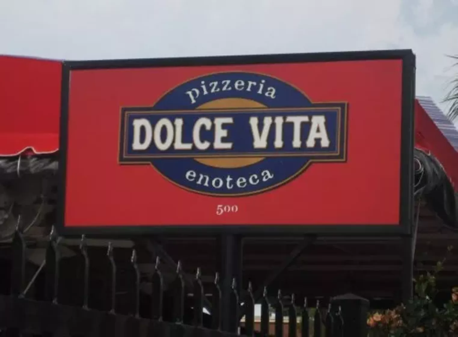 Dolce Vita Pizzeria & Enoteca | Montrose | Italian, Pizza | Restaurant