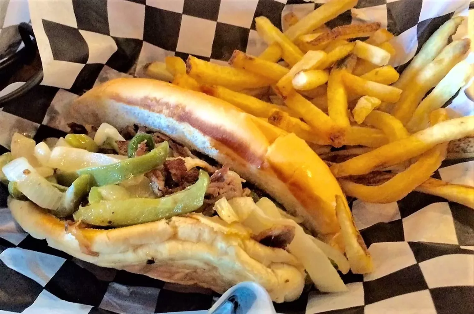 First Look: R&R Crafthouse Grill | Houston Press