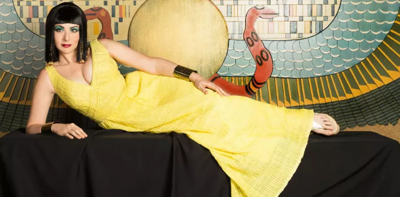 Review: Cleo at Alley Theatre | Houston Press