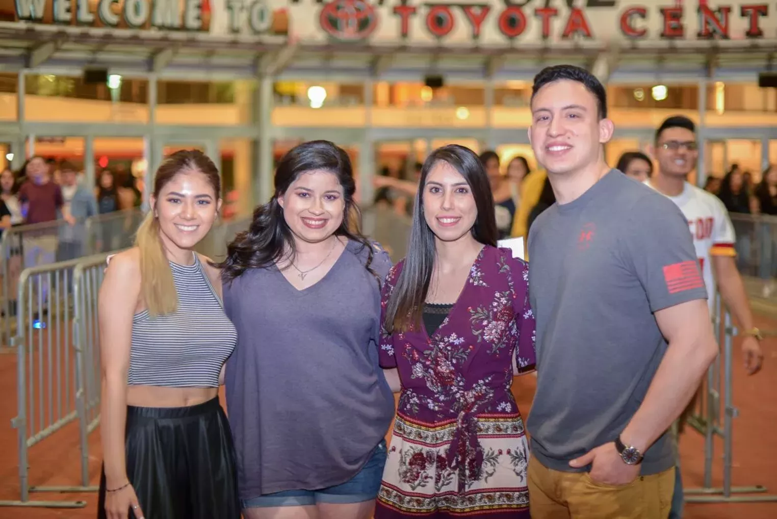Fans of Lorde Turn Out for Houston Concert | Houston Press